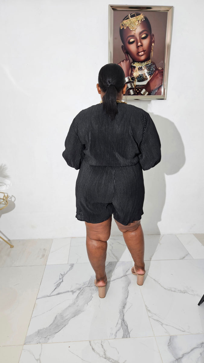 Pleated romper | Black – Curvy Definition Plus